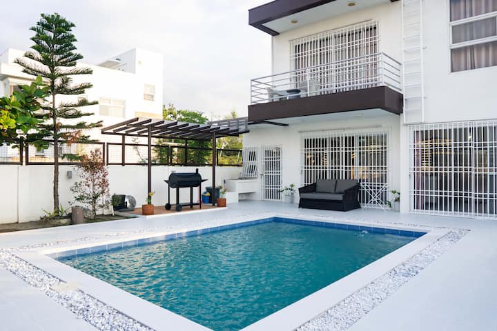Ylli Waves Villa - Whole House With Private Pool - フィリピン ラ・ウニオン
