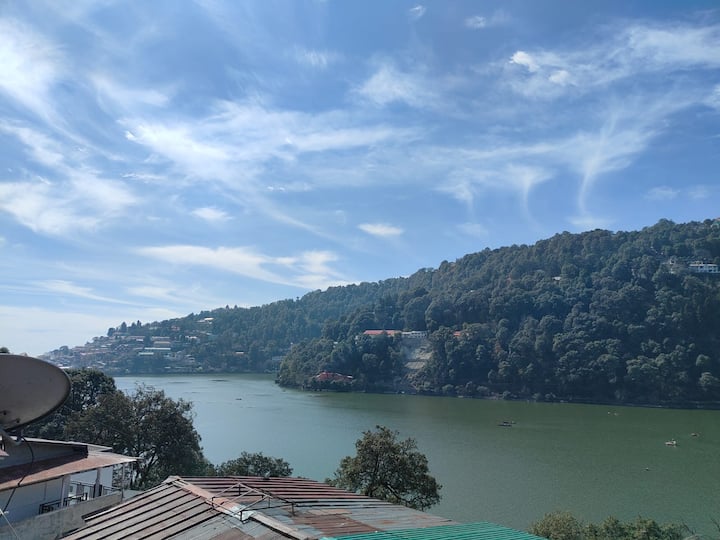 Peaceful And Happening Place With A Lake View. - Nainital
