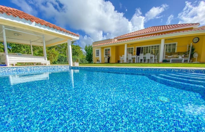 Villa Bonita In Cocotal Golf Punta Cana - Punta Cana