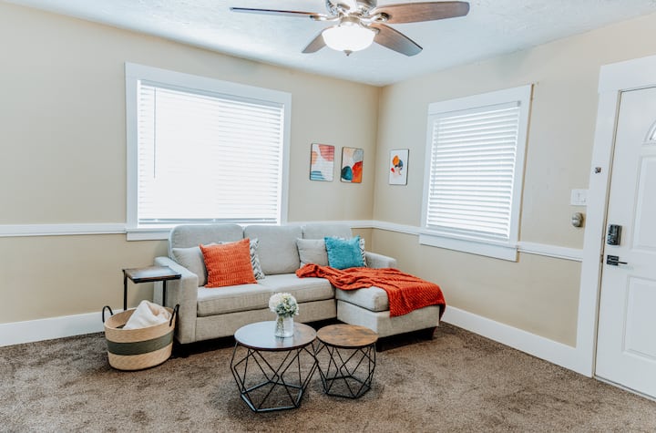 Charming 3 Bedroom Bungalow - Salt Lake City, UT