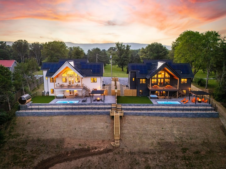 Twin Chalets | Riverfront | 2 Pools | Epic Views - Shenandoah, VA