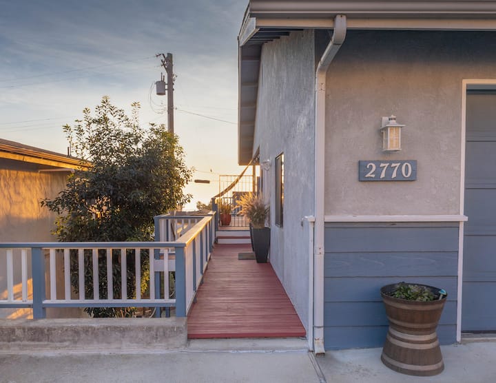 " The Sea Pearl " - Cayucos, CA