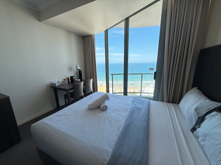 Ocean Duo Retreat | Lvl 22 Studio With Ocean Views - Surfers Paradise