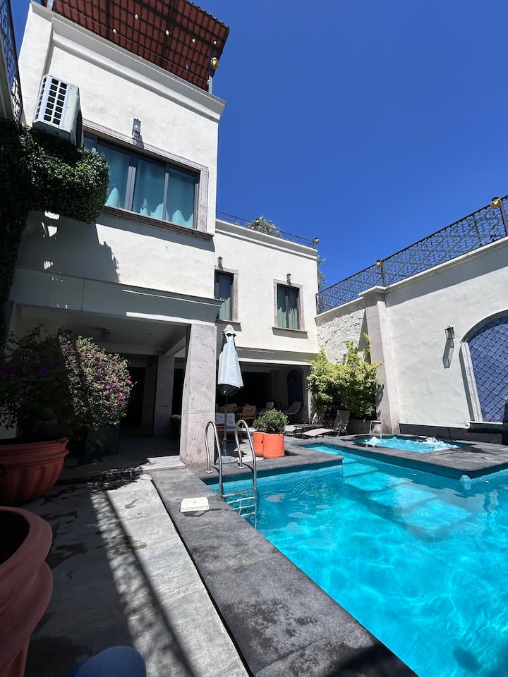 Terraza Con Piscina Climatizada + Jacuzzi Y Sauna - San Pedro Tlaquepaque
