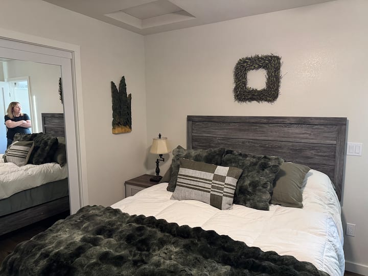 Pillar Apartment - Kodiak, AK