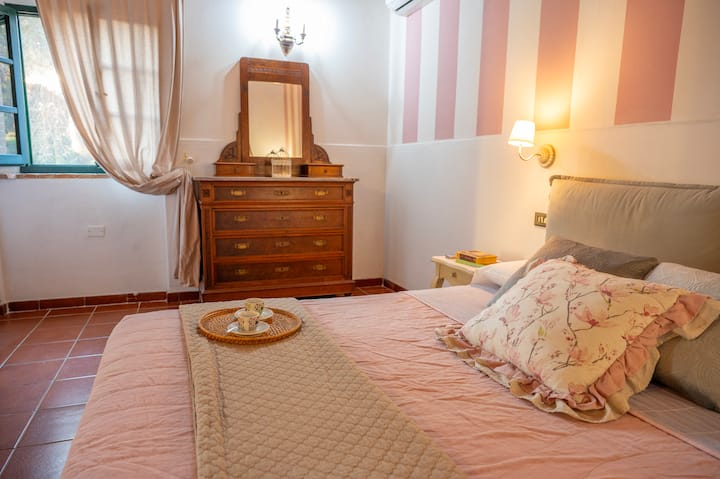 Elegante Appartamento Con A/c - Posizione Da Sogno - Suvereto