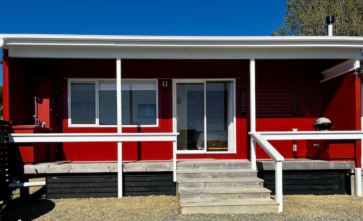 Redshed Studio | Self-contained | Dog Friendly - マンガウハイ