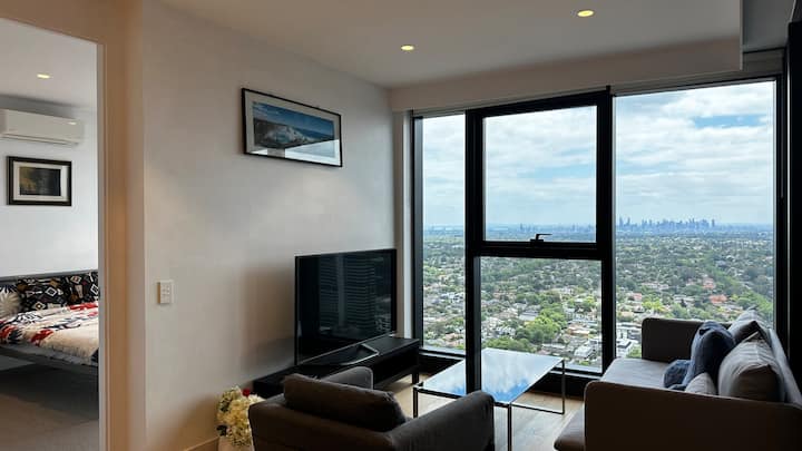 Sky One Skyline Serenity – 2br 2ba With Views - Box Hill