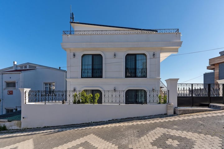 Sade,sessiz,huzurlu! - Istanbul Airport (IST)