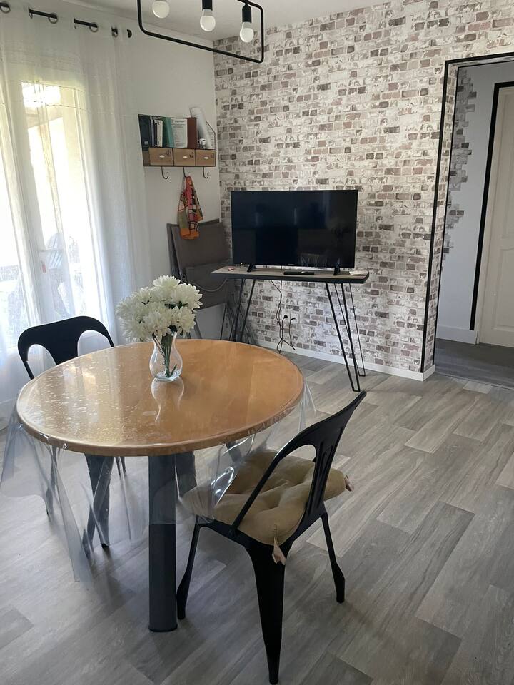 Chez Dom's- Gîte Mimosa - Jonzac