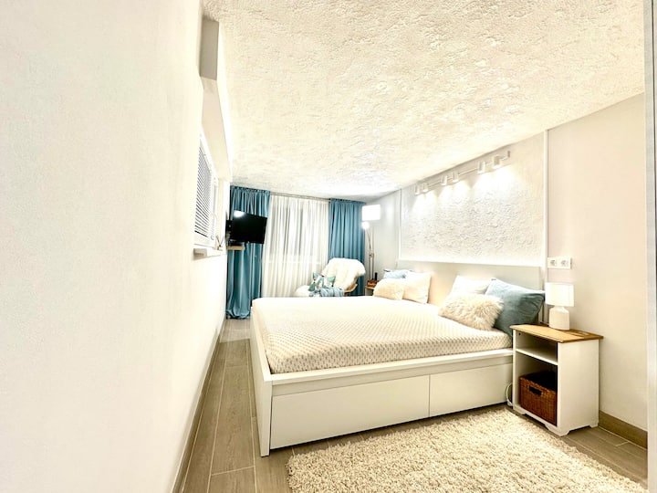 Comfortable-33 M2
1-bedroom Apartment With Parking - Ljubljana