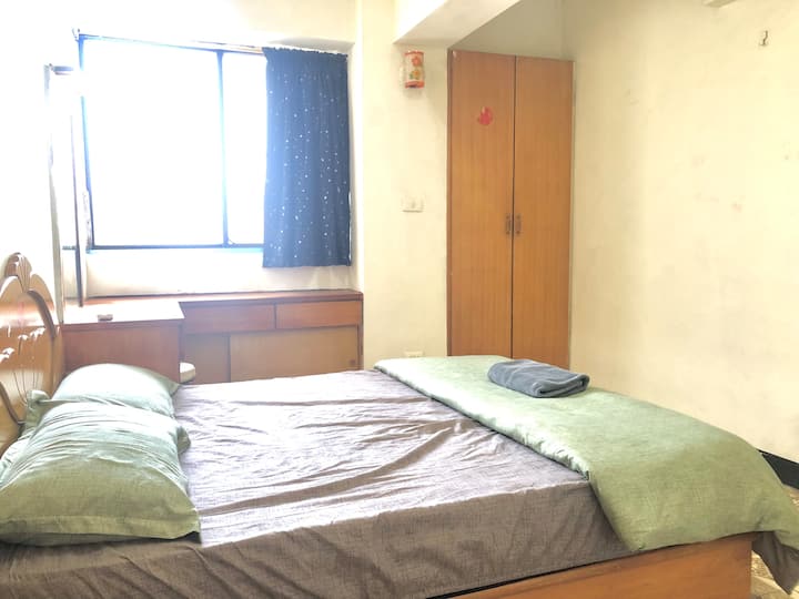 車站前明亮通風電梯公寓 - Kaohsiung City