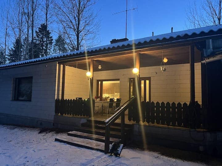 Semi Oma H - Sauna, Hot Tub, Fireplace, 4brs, Bbq - Nummela