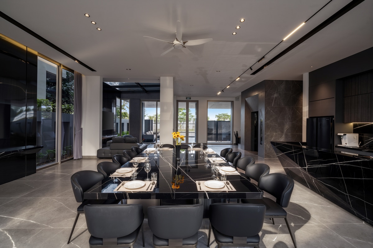 Modern 8BR Beachfront Villa | Private Pool, Sauna - Houses for Rent in ...