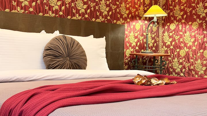 Maison Lumière | Bright & Central 2br - 부쿠레슈티