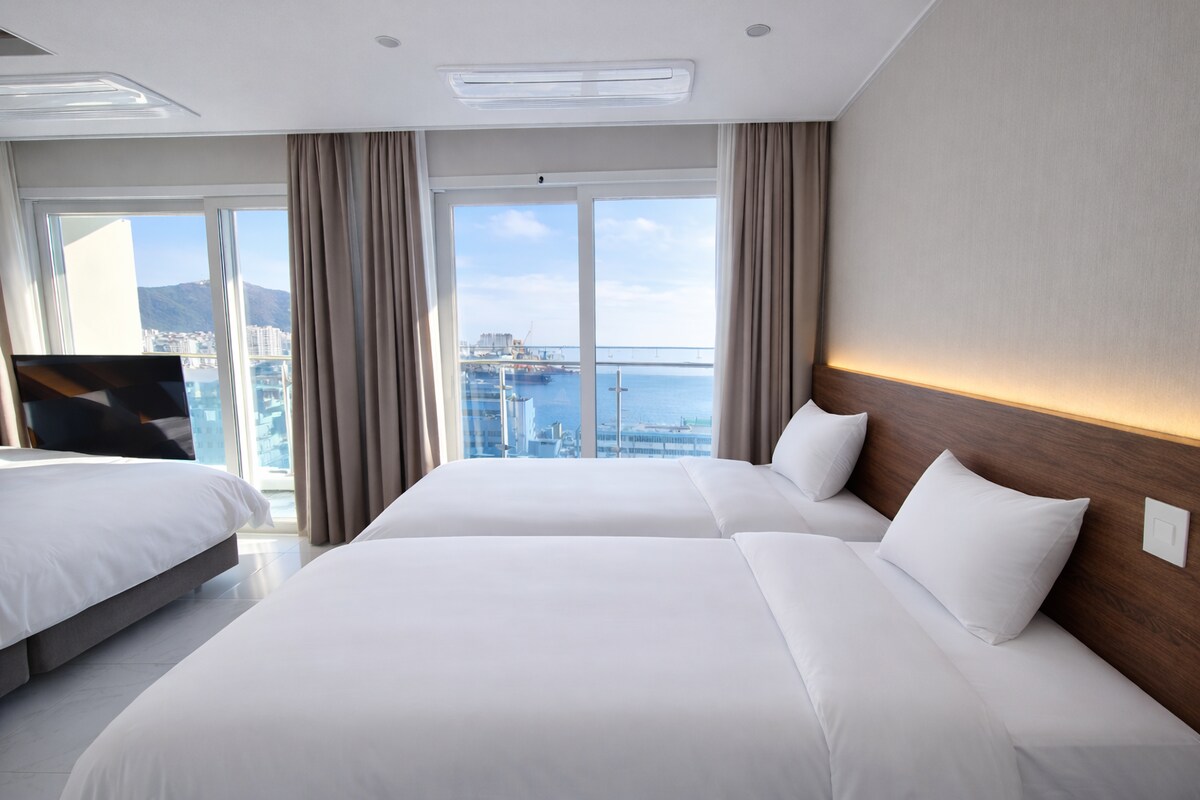 Magnum Nampo Hotel/#Ocean View Room/#1 minute from Jagalchi Market/# ...