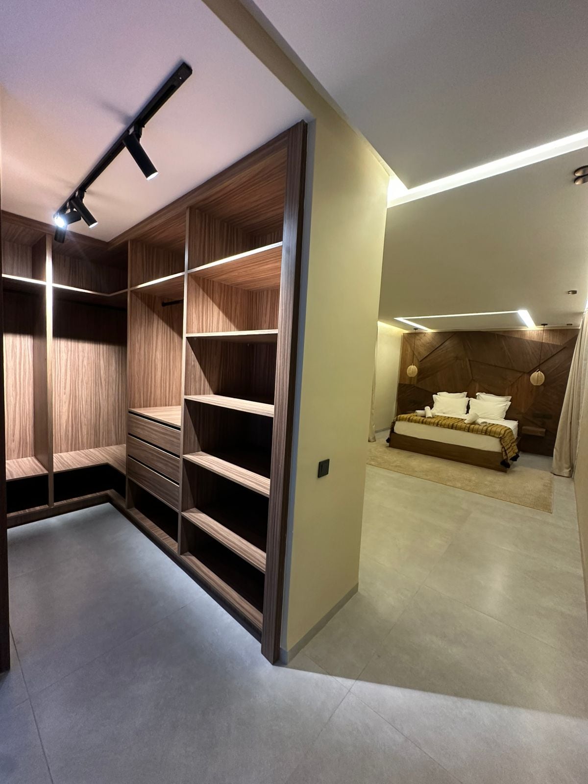 Palm Nest – Villa Namour, Suites & Private Pool - Houses for Rent in ...