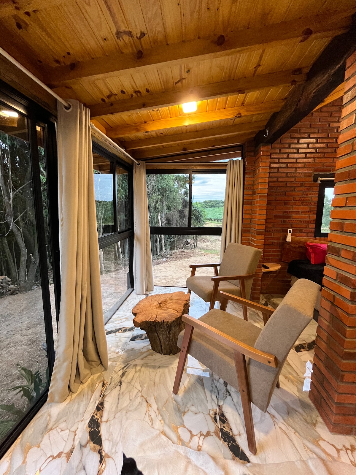 Cabana Brut - Cabanes à louer à Farroupilha, Rio Grande do Sul, Brésil ...