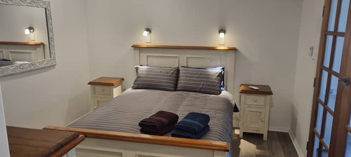 Guest Home - Private Hideaway - Sunshine Coast