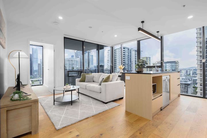 Skyline Serenity | 2br Pool, Gym, Sauna & Parking - Australien