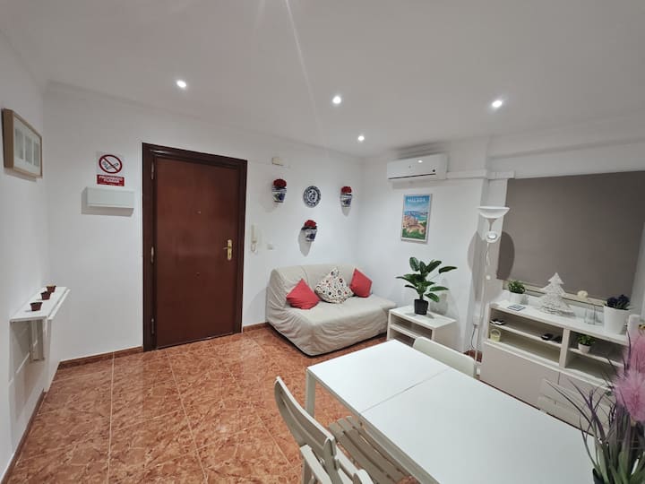 Apartamento 2 Dormitorios Junto Plaza De La Merced - Provincia Málaga, Spagna