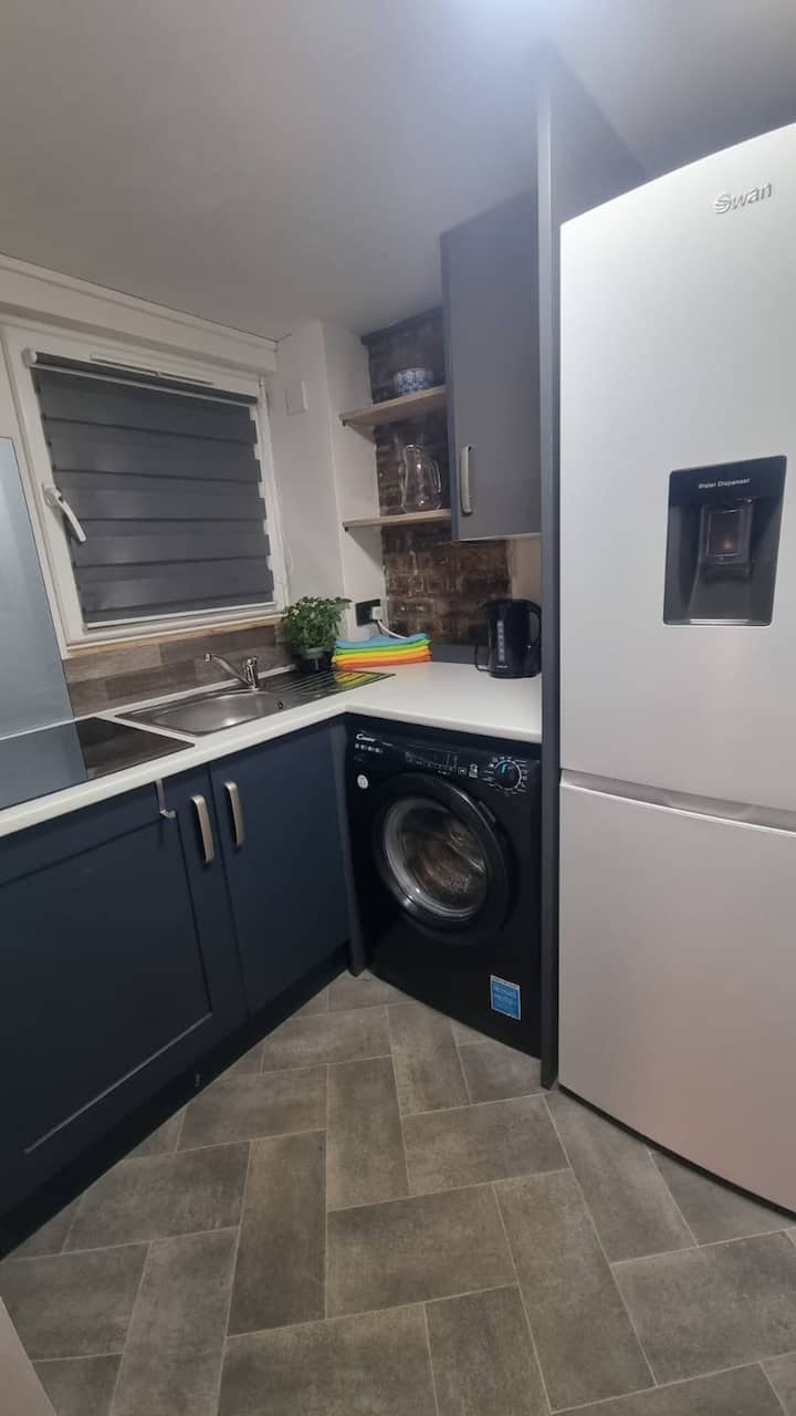Spacious Dbl Bedroom In Newly Renovated House - Linlithgow