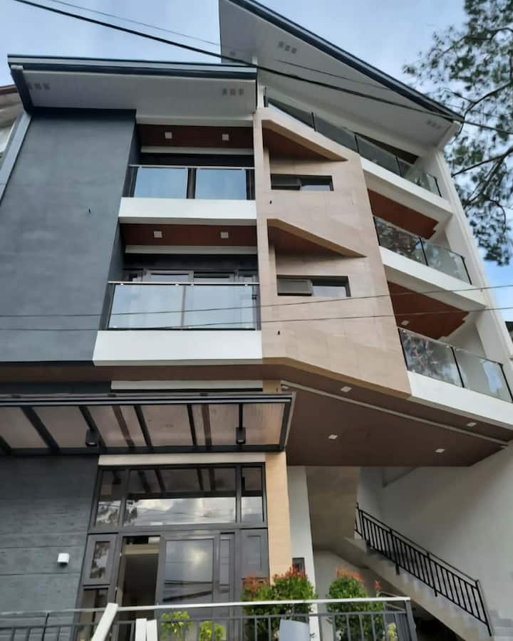 J3-with 3 Airconditioned Rooms Near Top Spots - Baguio