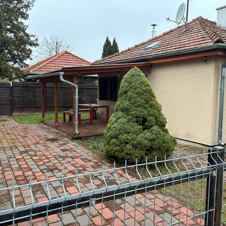 Balatonmáriafürdő Különálló Apartman Kiadó - Balatonmáriafürdő