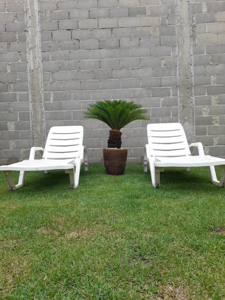 A Casa Está Há 3 Min Da Praia, Ambiente Familiar. - Serra