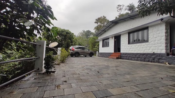 Your Home Away From Home At Kuttikkanam - Kuttikkanam