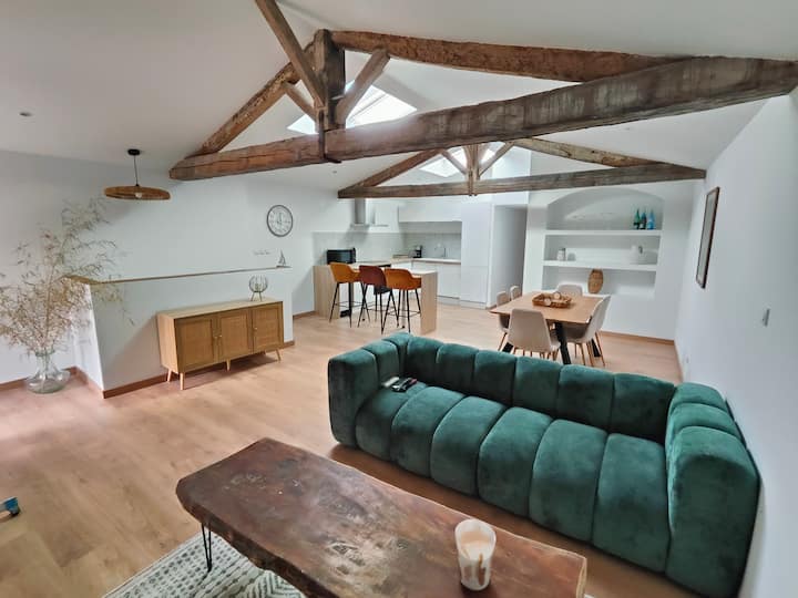 Grange Rénovée Près De La Rochelle - Frankreich