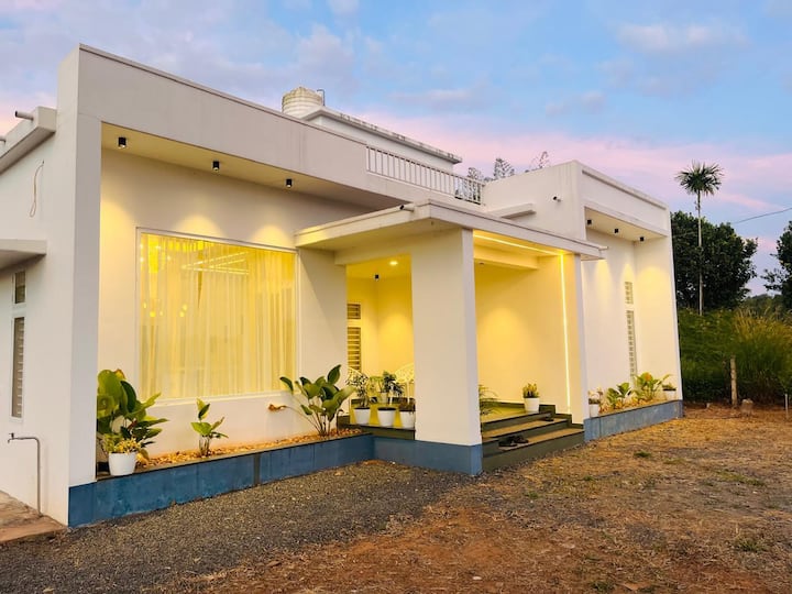 Mistora Stays | 2bhk Private Villa - Wayanad