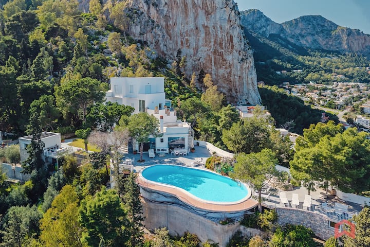 Stunning Villa With Breathtaking Sea View Pool - Palermo
