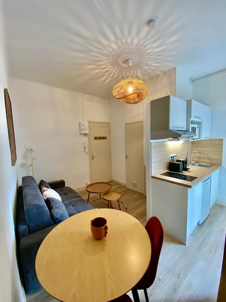 A5 Studio Rénové Hypercentre – Tram & Fibre - Nantes