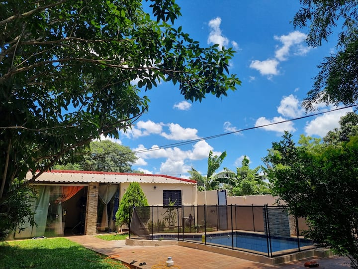 Quinta Especial Para Pasar El Dia En Familia - Itauguá