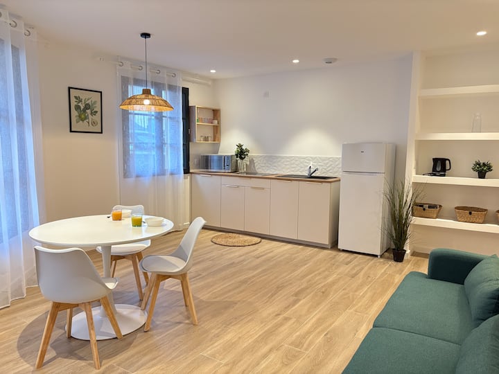 Bastia Cœur De Ville • Appart Rdc Proche Port - Bastia