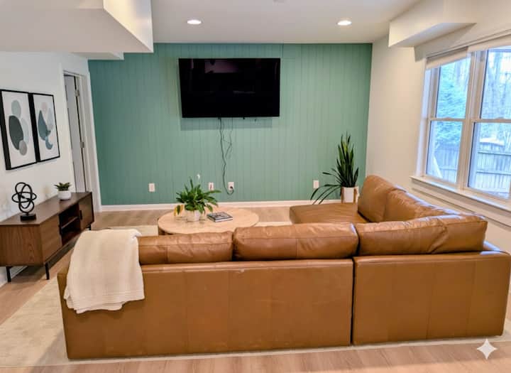 Newly Renovated Suite Near The Battery And Square - Smyrna, GA