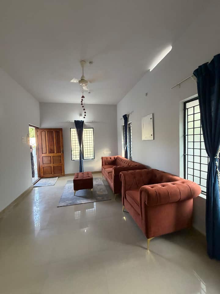 Gṛha · A Quiet 3bhk Home Among Locals, With Pool - Varkala