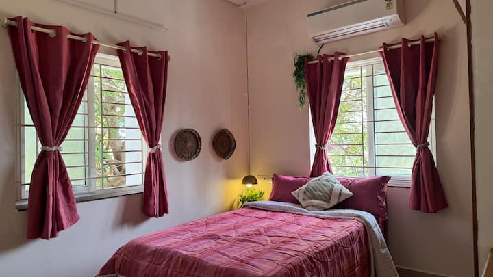 Aloha|pink Themed|2bhk|velachery-chennai - Chennai