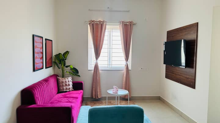 Aloha Stays|pink Themed|2bhk|velachery-chennai - Aéroport de Chennai (MAA)