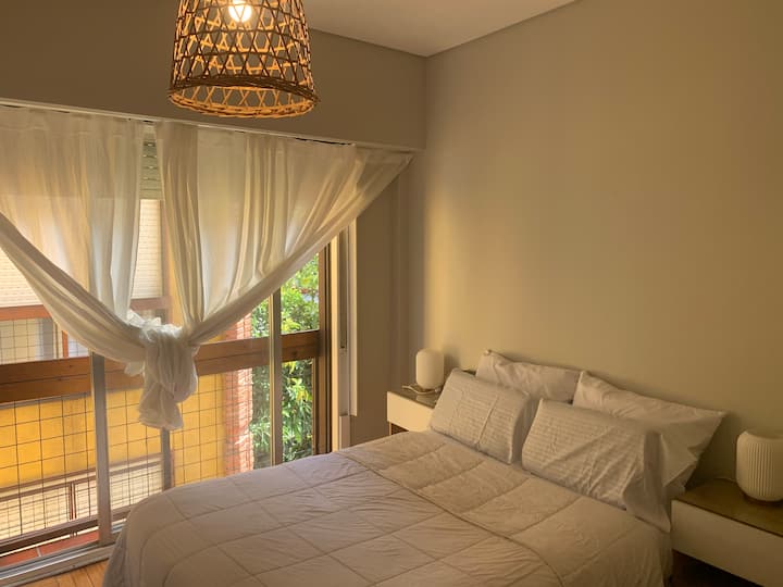 ¡Cómodo Y Luminoso 2 Ambientes En Palermo! - Argentina