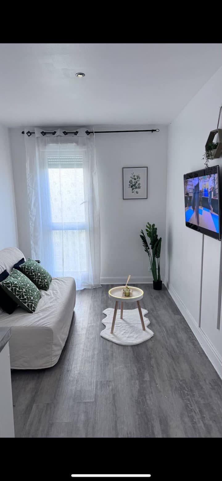 Green Studio - Votre Cocon - Savigny-le-Temple