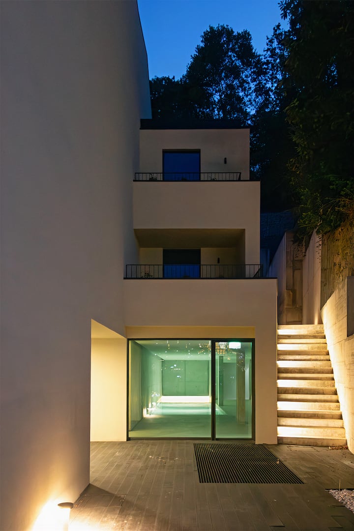 Luxury One-bedroom In Gaia | Pool, Spa & Parking - Vila Nova de Gaia