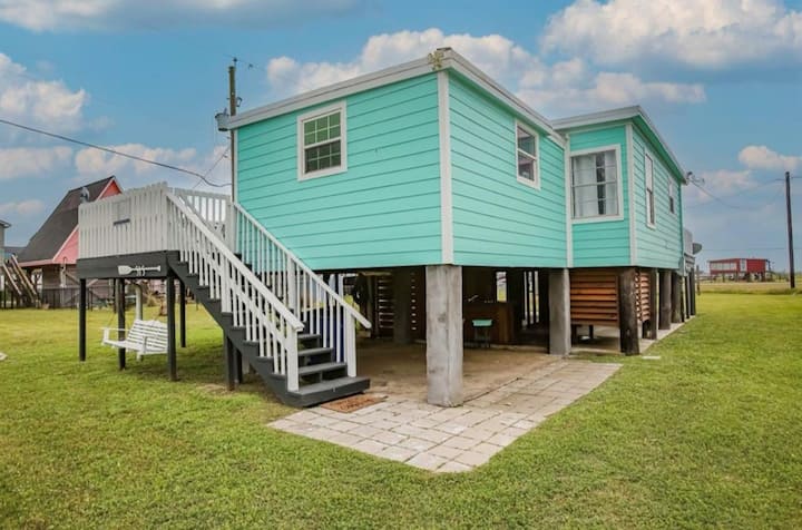 Blue Nile-minutes' Walk To The Surf! - Surfside Beach, TX