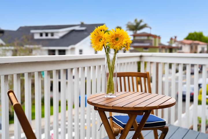 Redondo Beach Retreat - Redondo Beach, CA