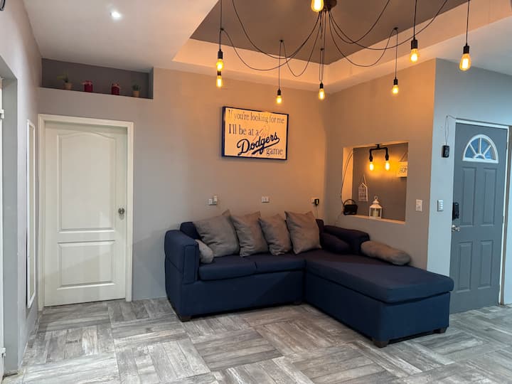 Hogar Azul- 6 Huéspedes- Parral- Cerca Del Blvd- - Mexico