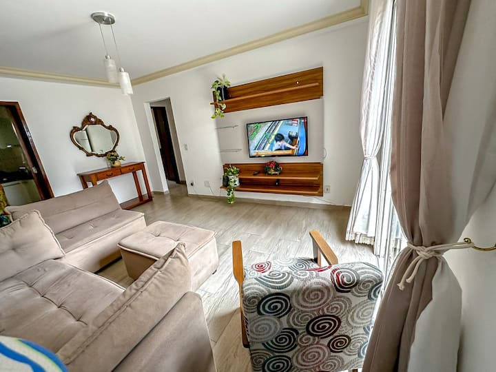 Apto 2 Quartos Na Av. Atlântica, Perto Da Praia. - Guarapari