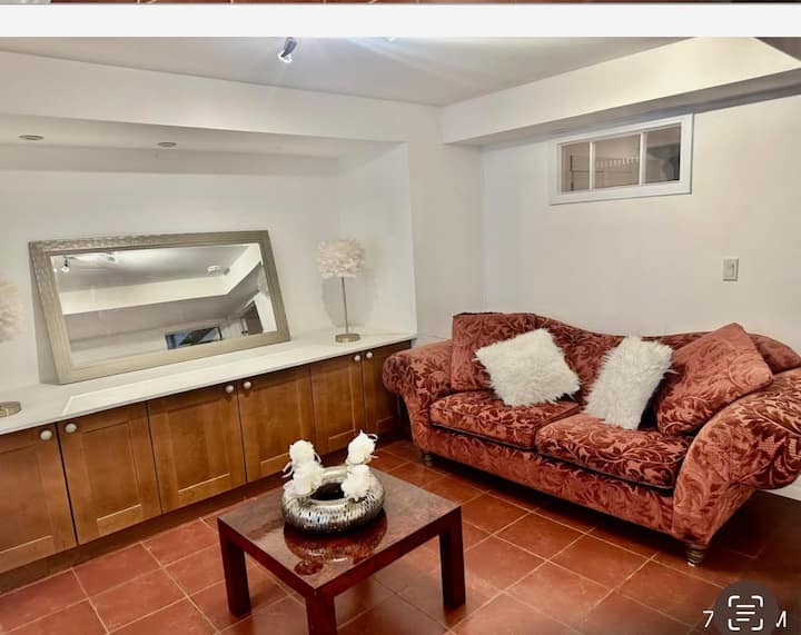 Premium Private Ravine Walk Out - Aurora