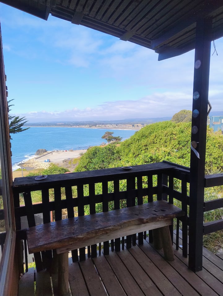 Cabaña Roja
Increible Vista Al Mar.
Pelluhue - Pelluhue