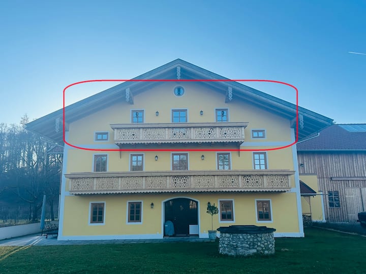 Seeberger Gütl (Dg) - By "Schloss Gessenberg" - Laufen